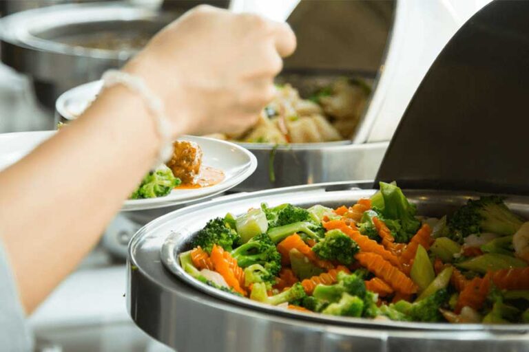 Clubhouse Dining - Fair Grounds Race Course & Slots